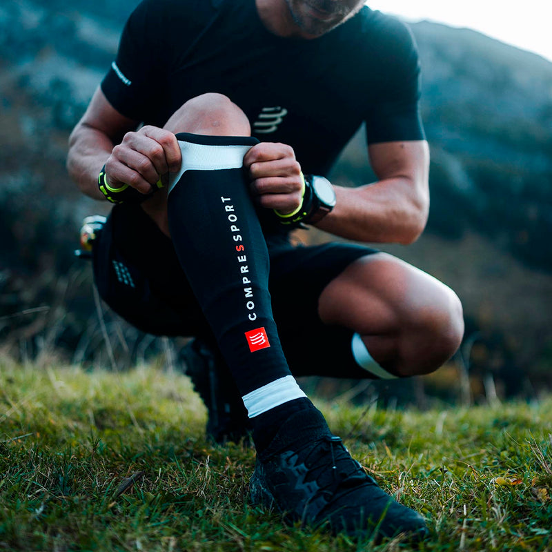 Compressport Pantorrilleras R2 3.0 Black White